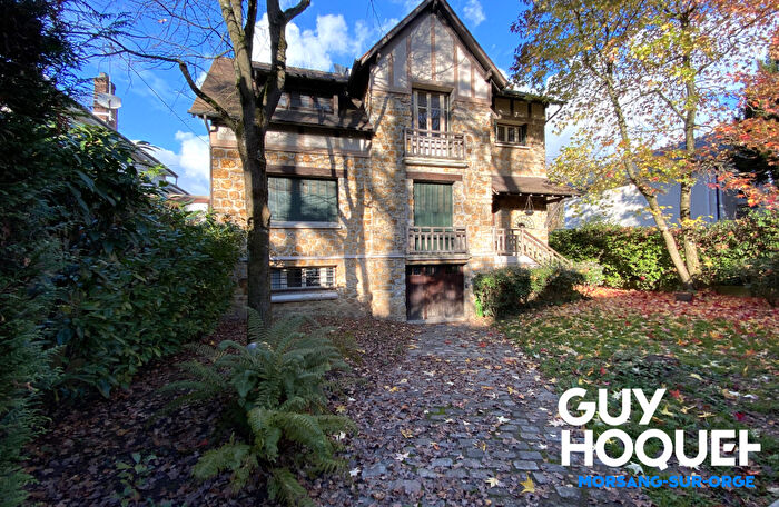 Maison à vendre - Morsang-sur-Orge, Robespierre - 6 pièces - 4 chambres