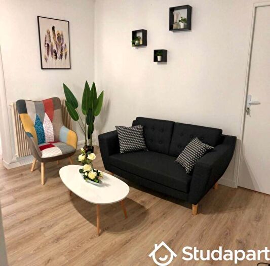 Appartement à louer - Sainte Marguerite, Marseille ème arrondissement - 1 pièce - 2 chambres