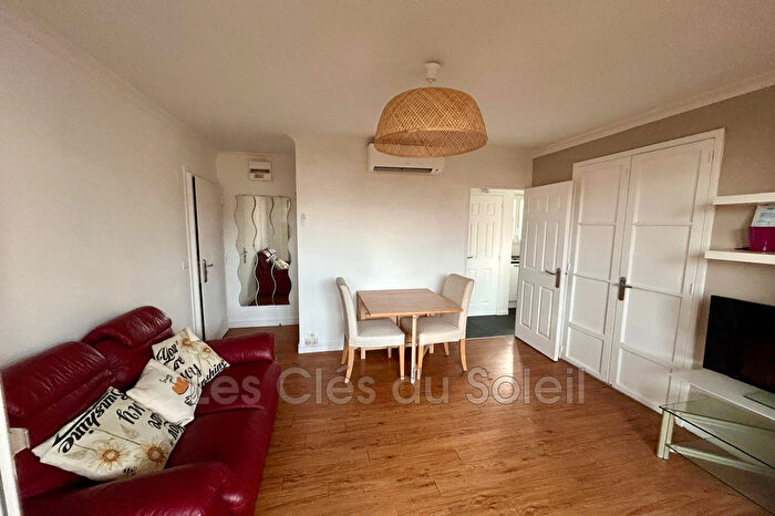 Appartement à vendre - Six-Fours-les-Plages, Font de Fillol, Rayolet, Le Brusc - 2 pièces - 1 chambre