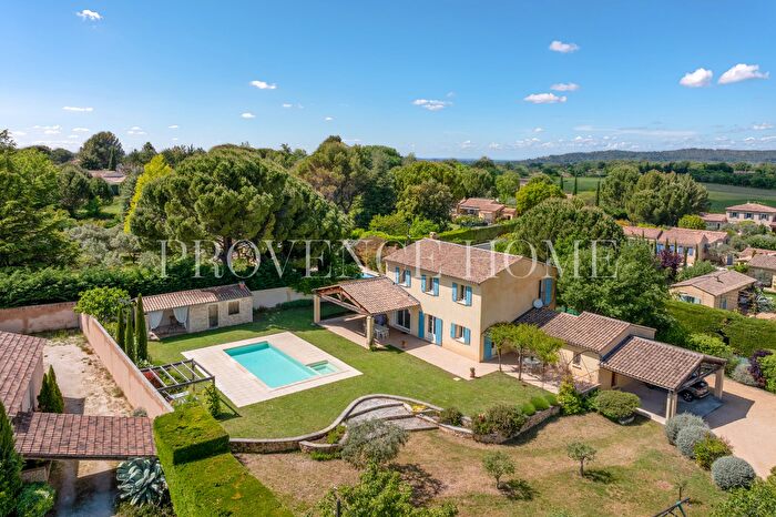 Maison 6 pièces à Maubec, à vendre