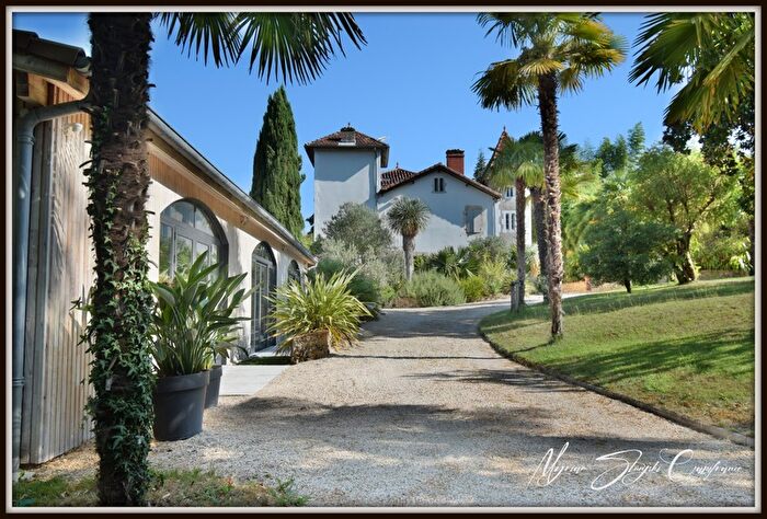 Maison 14 pièces à vendre - Lucbardez-et-Bargues