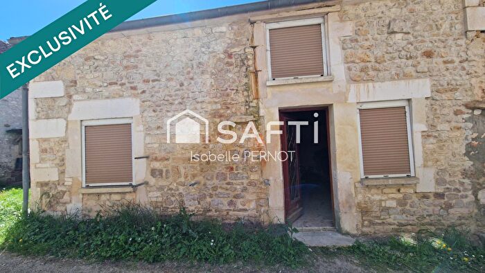 Maison 2 pièces à vendre à Serrigny