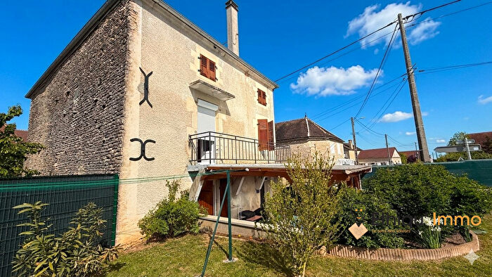 Maison 8 pièces à Puits-et-Nuisement, à vendre
