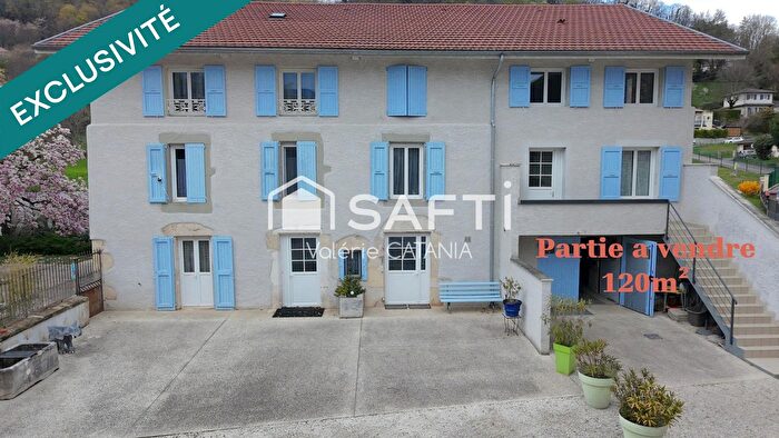 Maison à vendre - Tullins - 4 pièces - 2 chambres