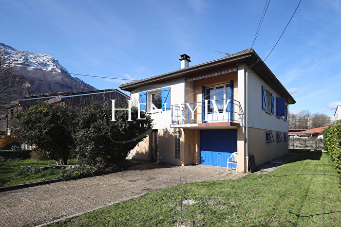 Maison à vendre - Le Pont-de-Claix, Iles de Mars - 5 pièces - 4 chambres