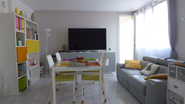 Trappes, Centre-ville, Jaurès, Gare : Appartement 4 pièces à vendre