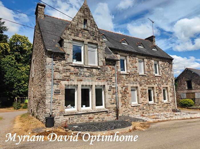Maison 5 pièces à Plouguernével, à vendre