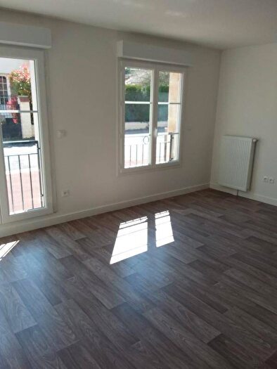 Appartement à louer - Mours - 3 pièces - 2 chambres