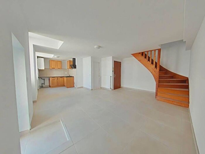 Centre-Historique, Romans-sur-Isère - Appartement 3 pièces à louer