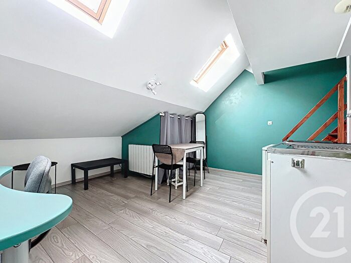 Appartement à louer - Nancy, Ville vieille, Léopold - 1 pièce