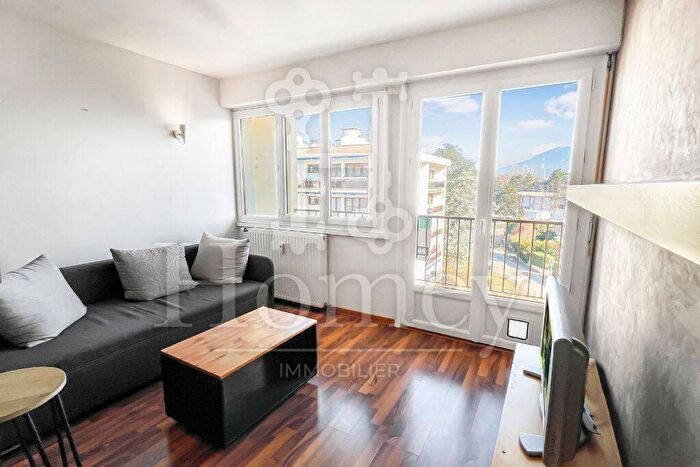 Appartement 1 pièce à louer - Ouest, Ambilly