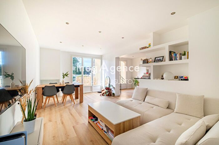 Appartement à vendre - Francheville - 3 pièces - 2 chambres