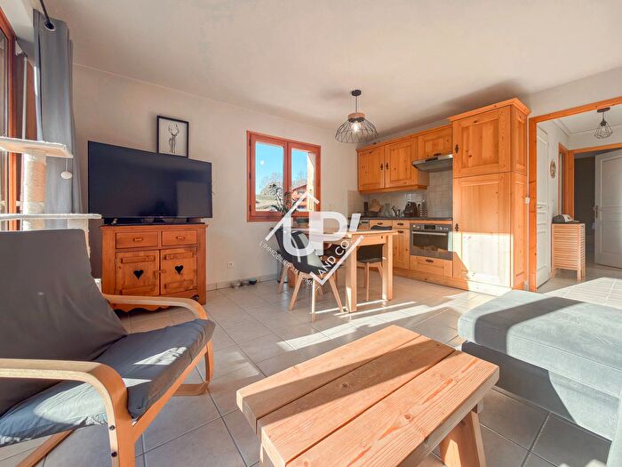 Appartement à vendre - Saint-Jean-de-Sixt - 3 pièces - 2 chambres