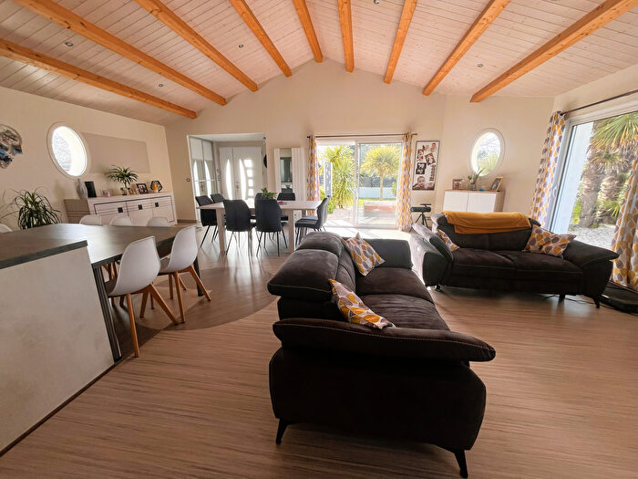 Maison à vendre - Sainte-Foy - 4 pièces - 3 chambres