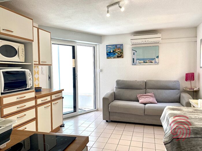 Appartement à vendre - Valras-Plage, Centre-ville, Port, Pêcheurs - 2 pièces - 1 chambre