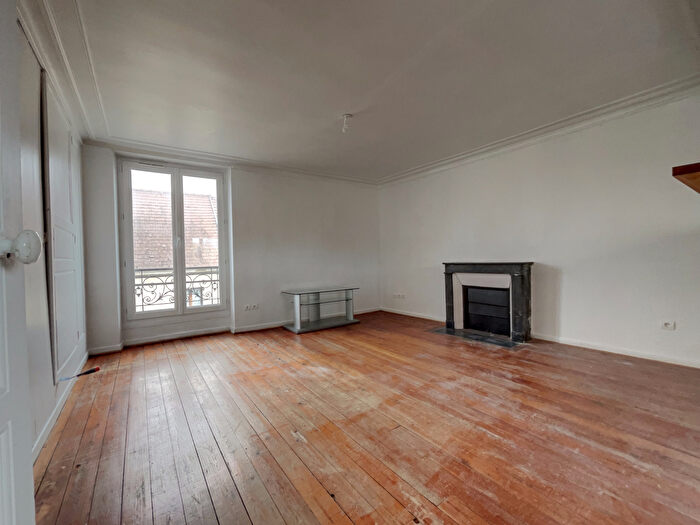 Appartement à louer - Marines - 3 pièces - 2 chambres