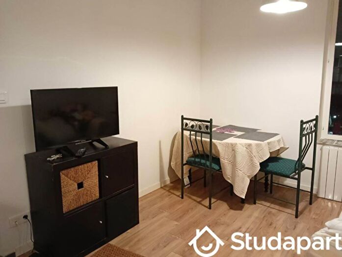Cerdon : Appartement 4 pièces à louer