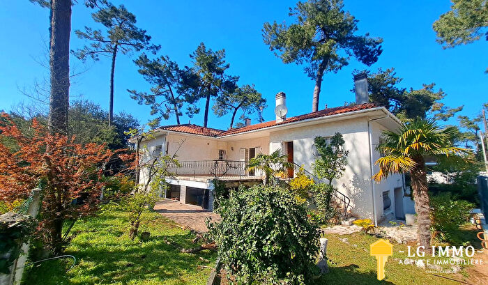 Maison à vendre - Saint-Georges-de-Didonne, Didonne, Boubes, Suzac - 7 pièces - 5 chambres