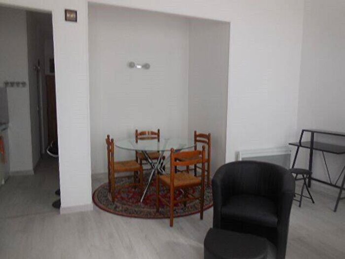 Appartement 2 pièces à Cabochon Quiniere, Blois, à louer