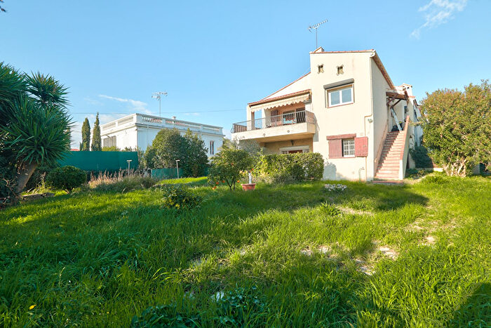 Maison à vendre - Cagnes-sur-Mer, Les Bréguières - 4 pièces - 3 chambres