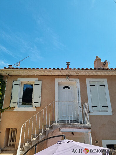 Appartement à vendre - Velaux - 2 pièces - 1 chambre