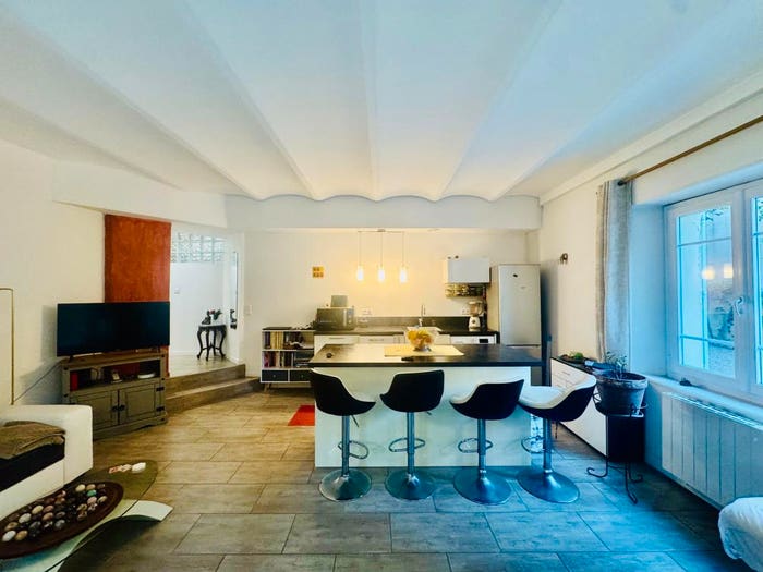 Cannes, Prado, République : Appartement 3 pièces à vendre