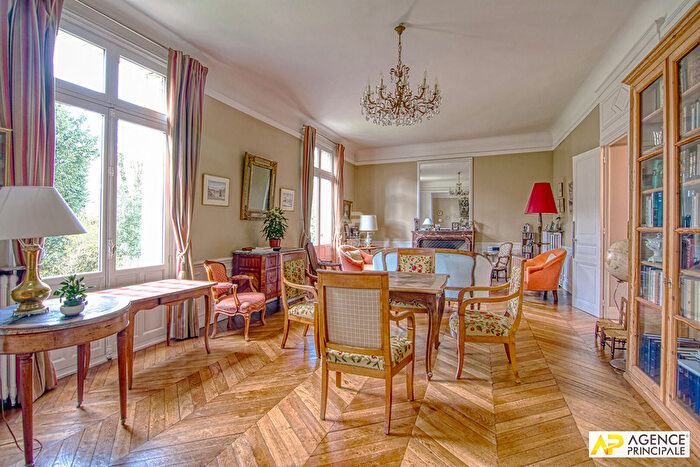 Maison à vendre - Versailles, Porchefontaine - 9 pièces - 6 chambres