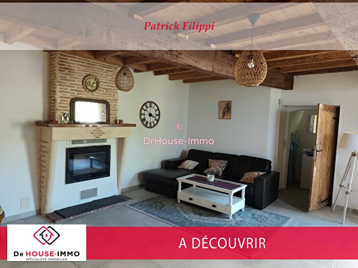 Maison 4 pièces à Hure, à vendre
