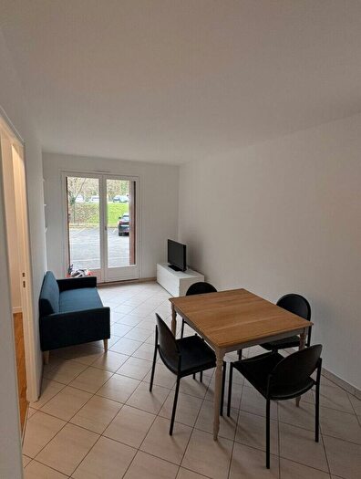 Appartement à louer - Gare-Parc du Chateau-Le Gros Buisson, Vigneux-sur-Seine - 2 pièces - 1 chambre