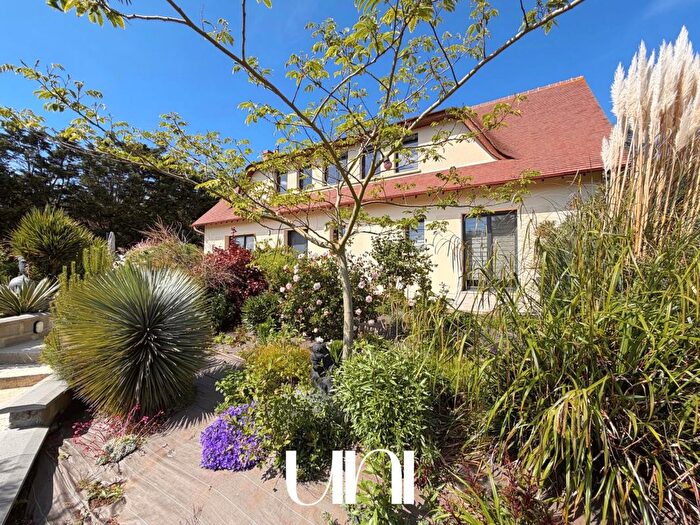 Maison 6 pièces à vendre à Périers-sur-le-Dan
