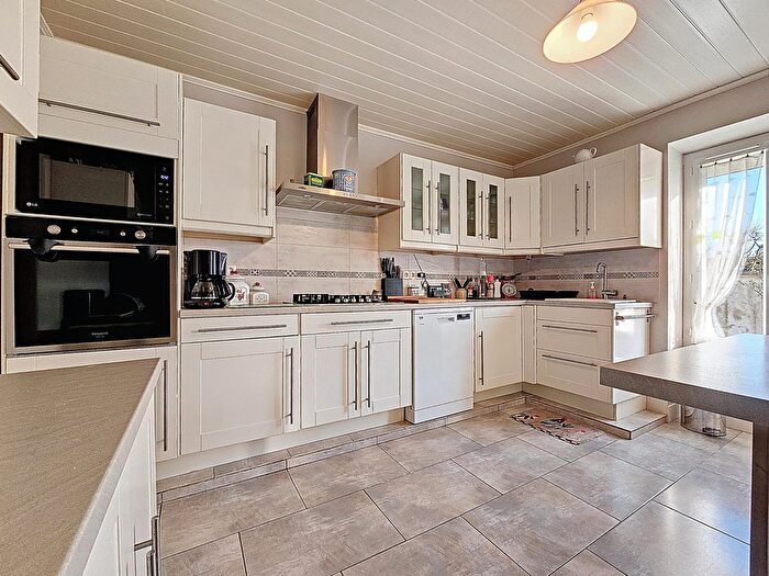 Maison à vendre - Mormant - 7 pièces - 5 chambres