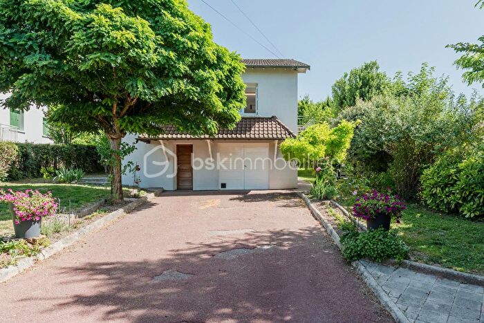 Meximieux : Maison 6 pièces à vendre