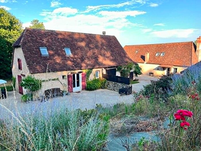 Maison 9 pièces à vendre - Saint-Antoine-d'Auberoche