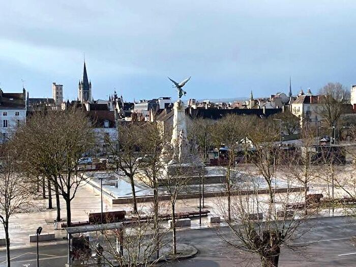 Appartement à louer - Dijon - 3 pièces - 2 chambres