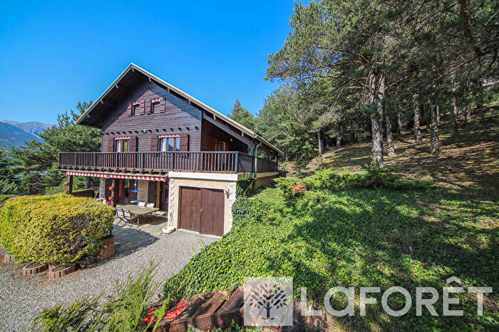 Saint-Sauveur : Maison 7 pièces à vendre