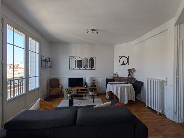 Saint Louis-République, Vincennes - Appartement 2 pièces à louer