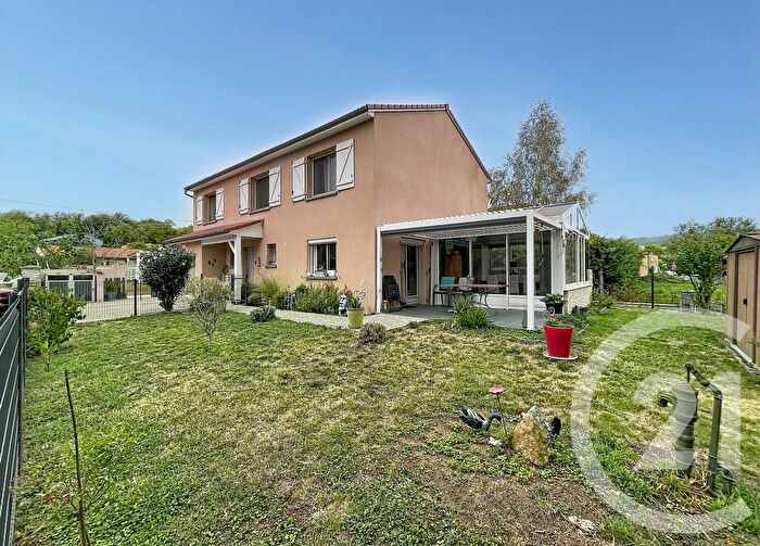 Saint-Bonnet-près-Riom : Maison 7 pièces à vendre