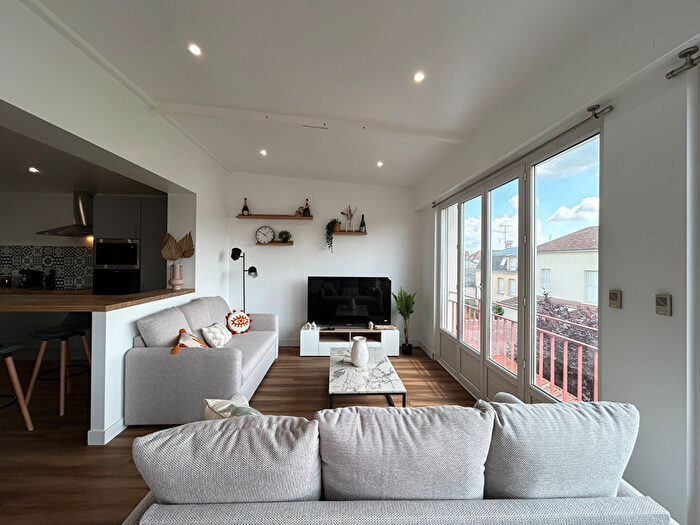 Reims, Clairmarais, Charles Arnould : Appartement 5 pièces à louer