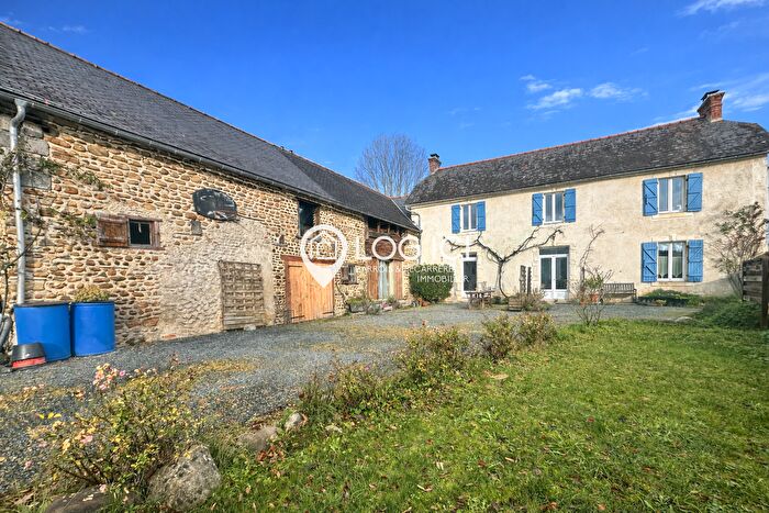 Maison à vendre - Ger - 8 pièces - 5 chambres