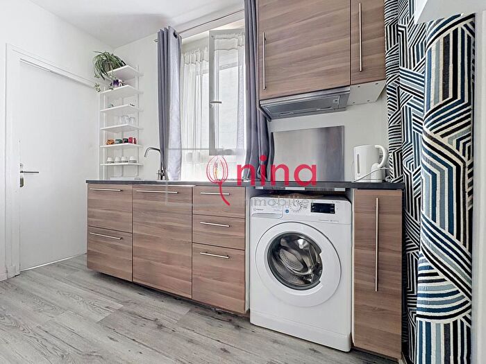 Alfortville, Mairie, Gare : Appartement 2 pièces à vendre