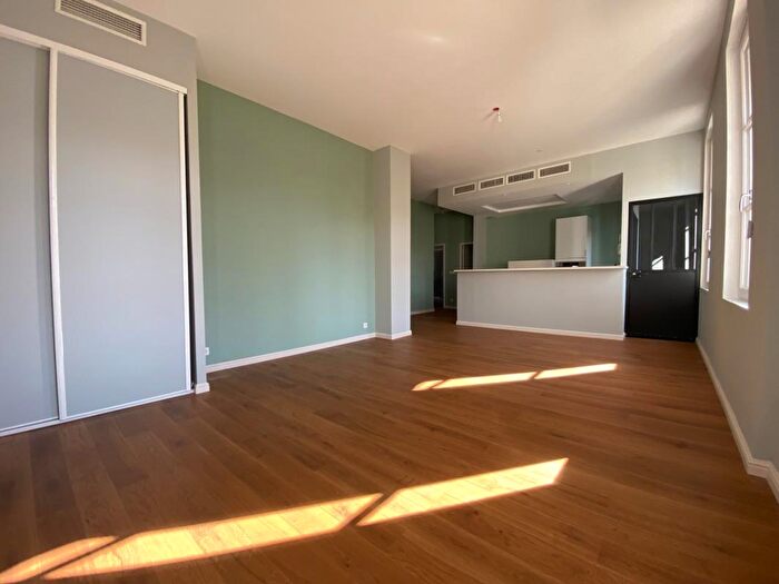 Appartement à louer - Avignon, Raspail, Vernet - 3 pièces - 2 chambres