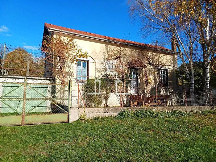 Armeau : Maison 4 pièces à vendre