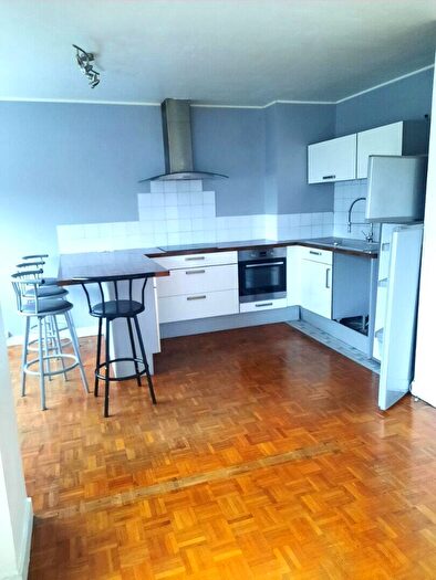 Appartement à louer - Cernay Jamin-Jean Jaurès-Epinettes, Reims - 2 pièces - 1 chambre