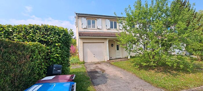 Maison à louer - Arc-sur-Tille - 6 pièces - 4 chambres