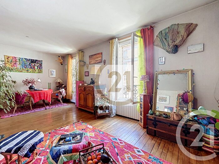 Ivry-sur-Seine, Ivry Port : Appartement 3 pièces à vendre