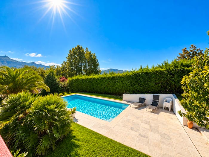 Maison 6 pièces à vendre à Urrugne