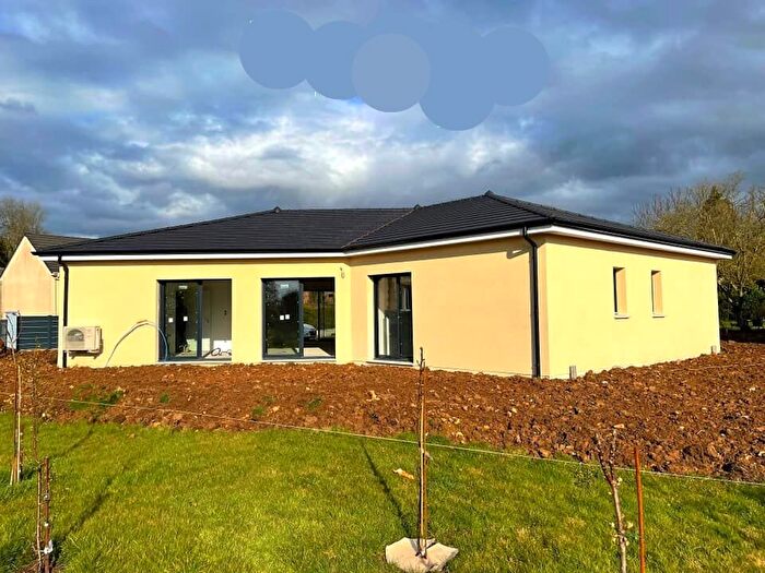 Maison 6 pièces à vendre à Saint-Ouen-du-Breuil