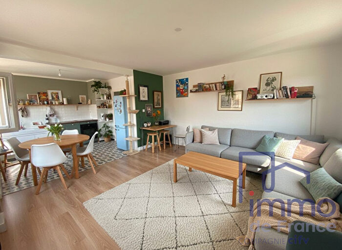 Appartement à vendre - Saint-Étienne, Couriot, Tarentaise, Beaubrun - 3 pièces - 2 chambres