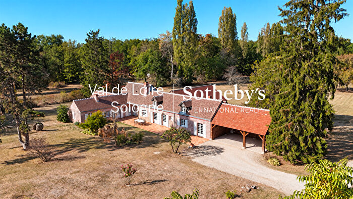 Maison 10 pièces à Marcilly-en-Villette, à vendre