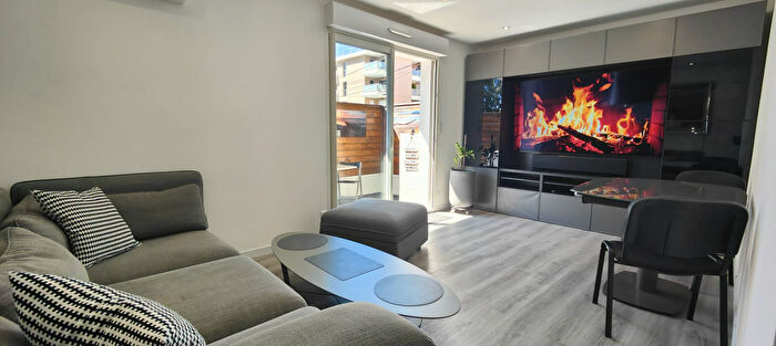 Appartement 2 pièces à Antibes, Rastines, Super Antibes, Laval, La Fontonne, à vendre